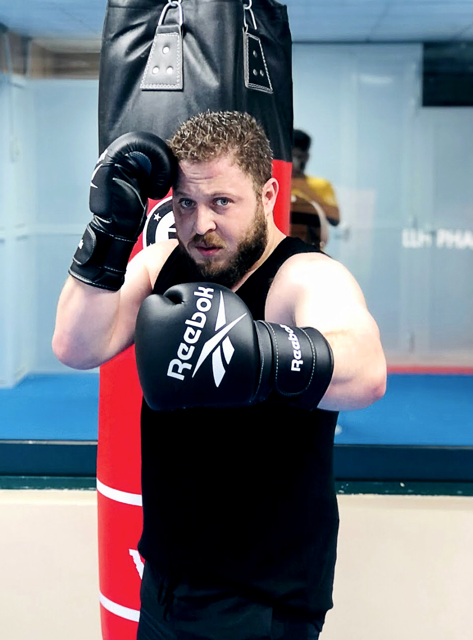 Karate classes in Abu Dhabi | Kick boxing | Tumbling